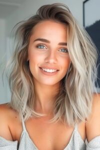 30 Inspiradoras Ideas de Color de Cabello Rubio Platinado para el 2025 ...