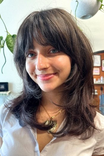 30 Versatile Medium-Length Layered Haircuts With Bangs You'll Fall In ...