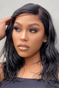 30 Trending Wavy Wet Hair Look Ideas For 2025 - The Hairstyle Edit